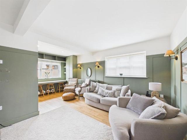 4 bedroom house to rent