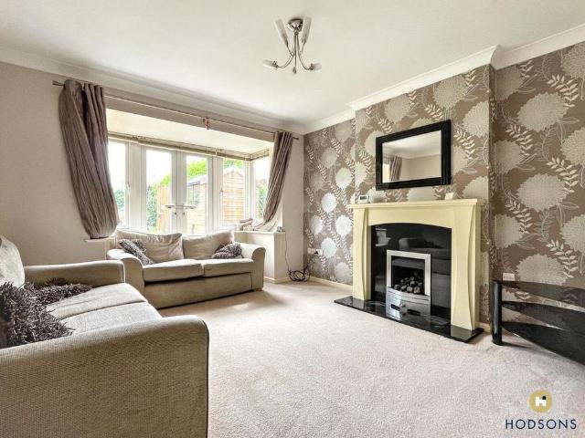4 bedroom house to rent