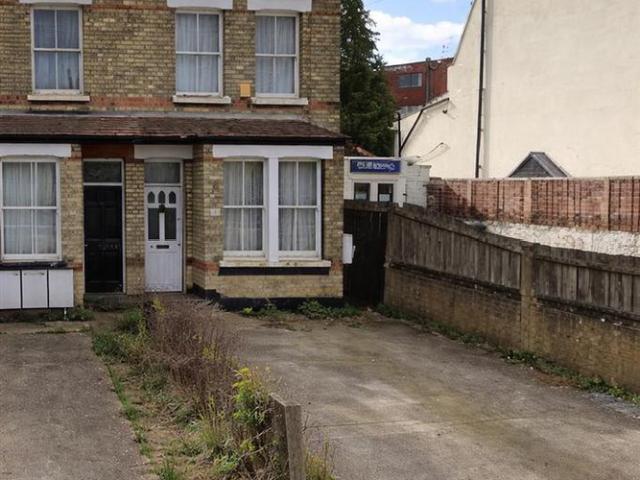 4 bedroom house to rent