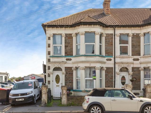 4 bedroom house to rent