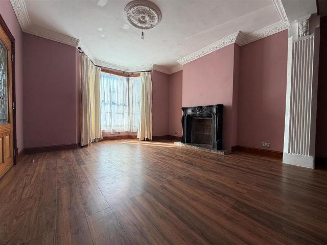 4 bedroom house to rent