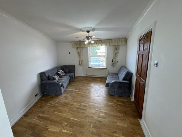4 bedroom house to rent