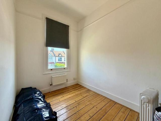 4 bedroom house to rent