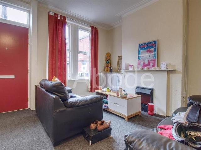 4 bedroom house to rent
