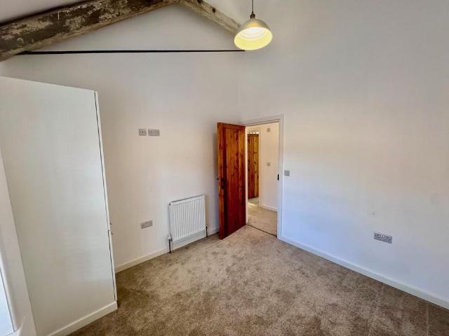 4 bedroom house to rent