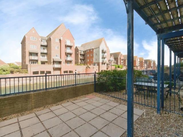 4 bedroom house to rent