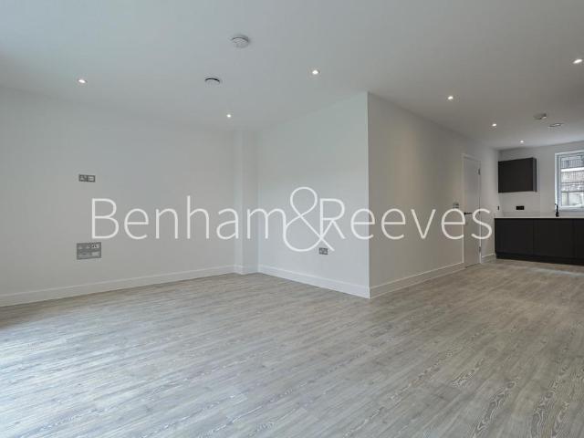 4 bedroom house to rent