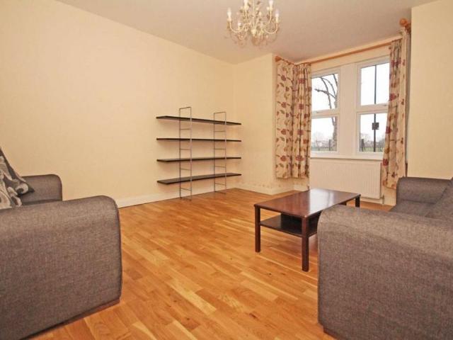 4 bedroom house to rent