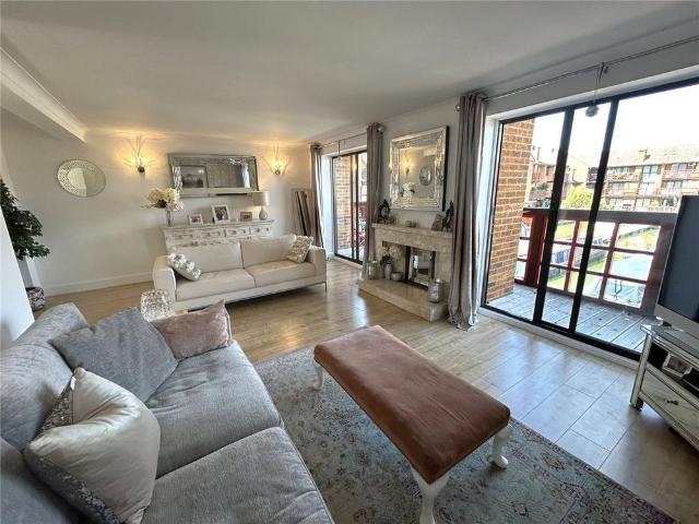 4 bedroom house to rent