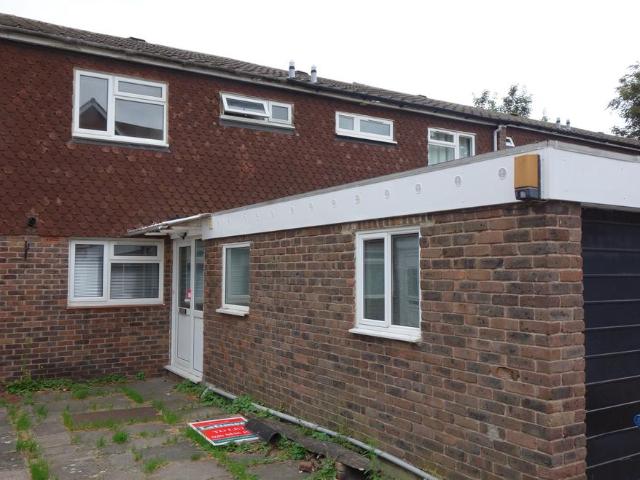 4 bedroom house to rent