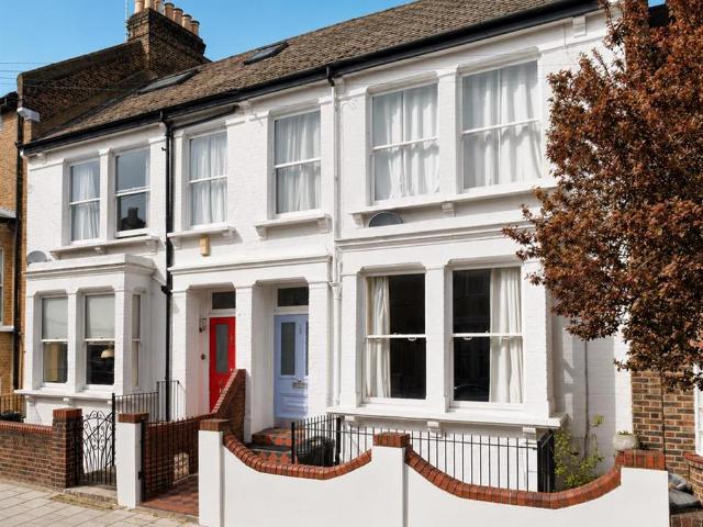 4 bedroom house to rent