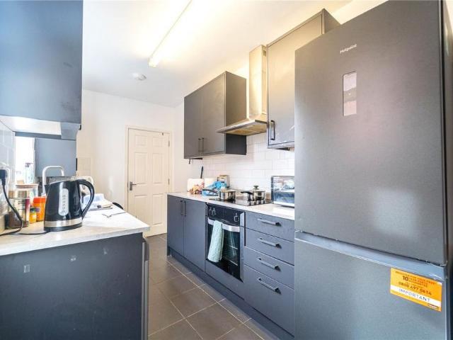 4 bedroom house to rent