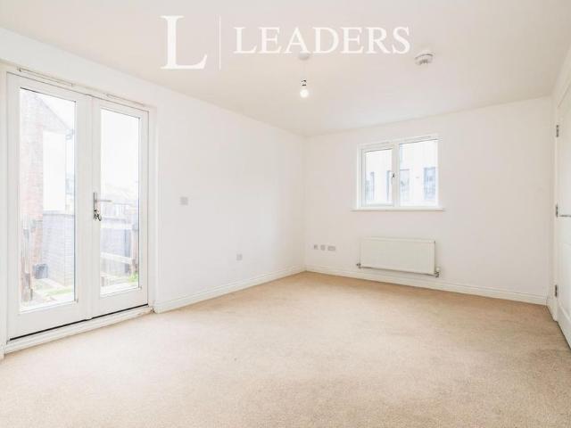 4 bedroom house to rent