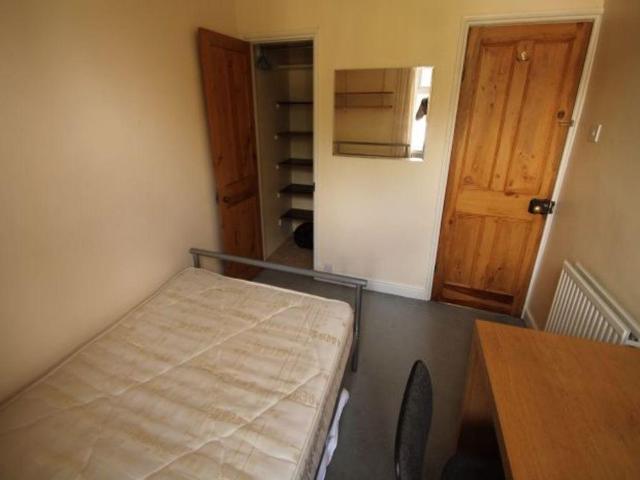 4 bedroom house to rent
