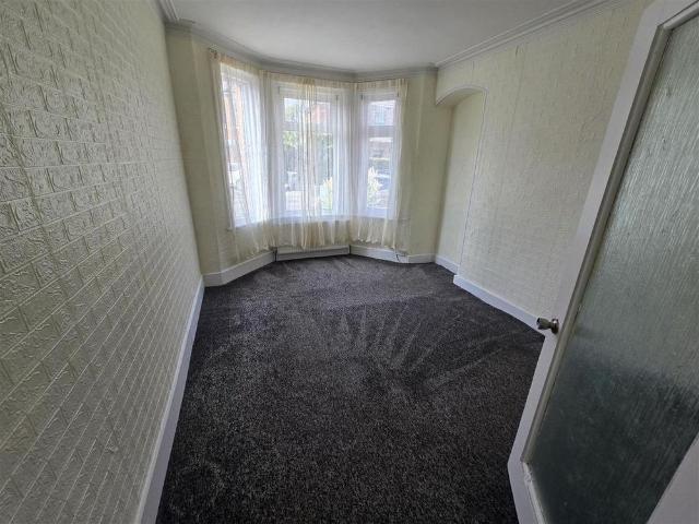 4 bedroom house to rent