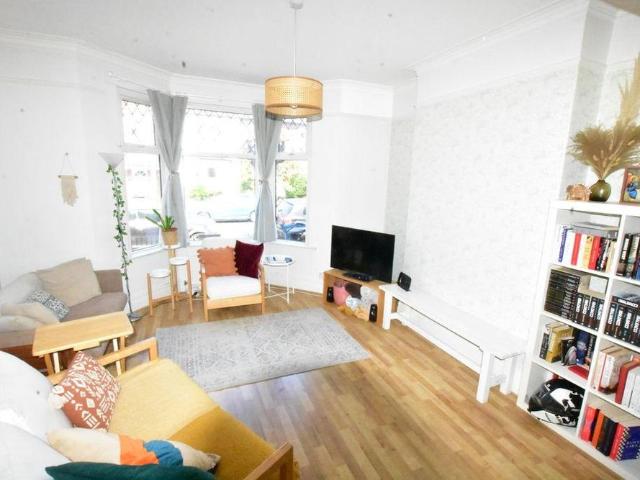 4 bedroom house to rent