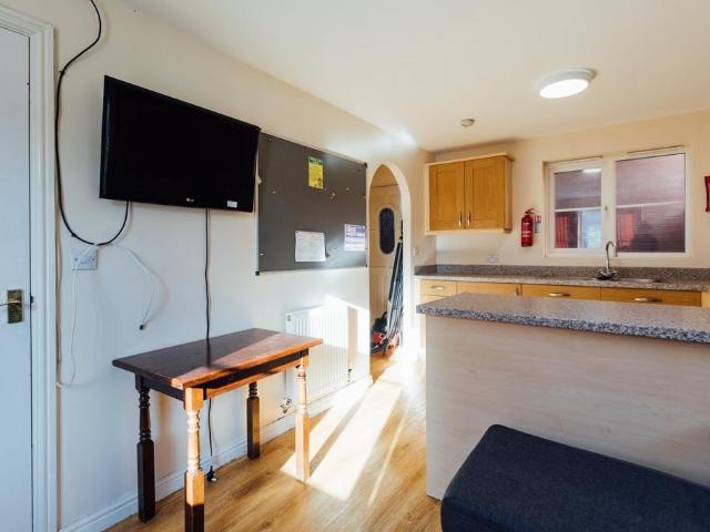 4 bedroom house to rent