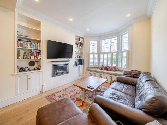 4 bedroom house to rent