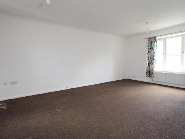 4 bedroom house to rent