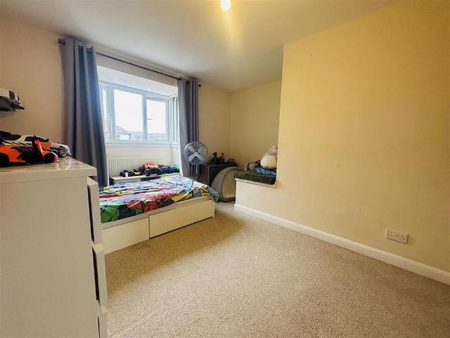 4 bedroom house to rent