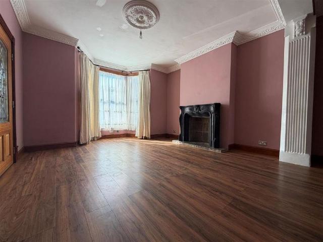 4 bedroom house to rent
