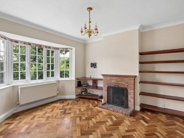 4 bedroom house to rent