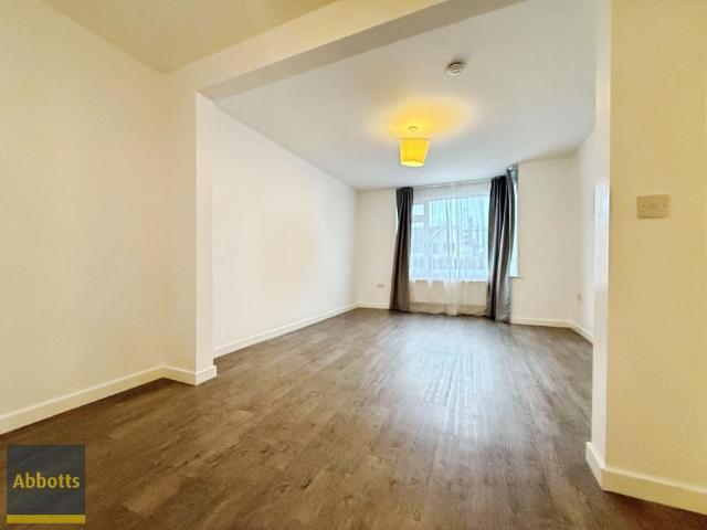 4 bedroom house to rent