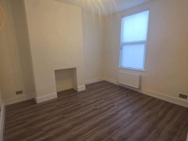 4 bedroom house to rent