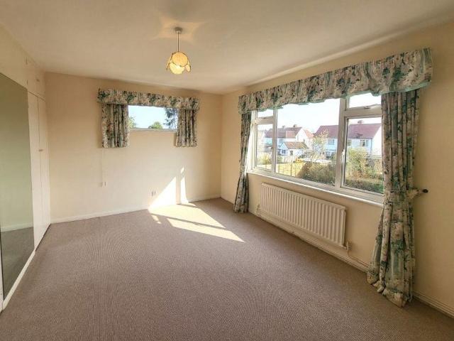 4 bedroom house to rent