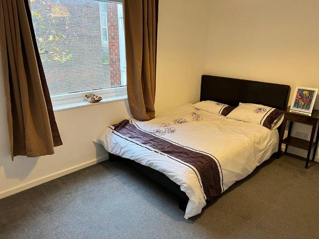 4 bedroom house to rent