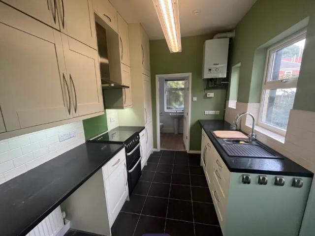 4 bedroom house to rent