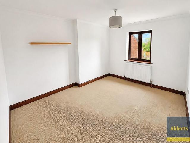 4 bedroom house to rent