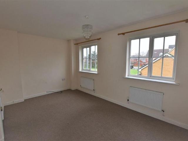 4 bedroom house to rent