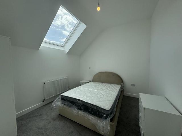 4 bedroom house to rent