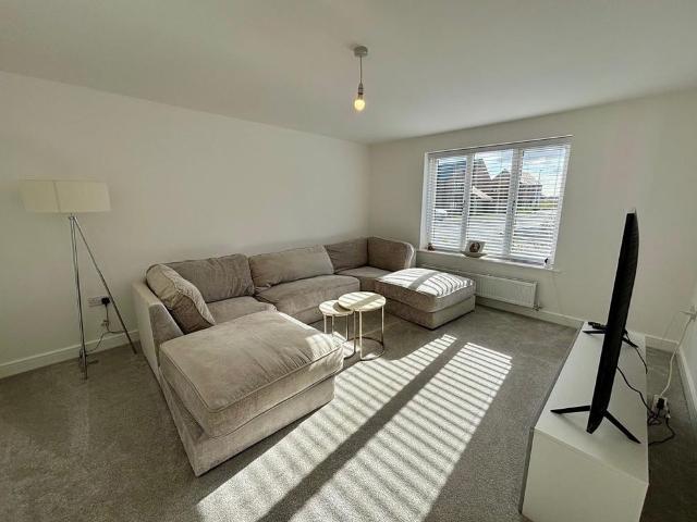 4 bedroom house to rent