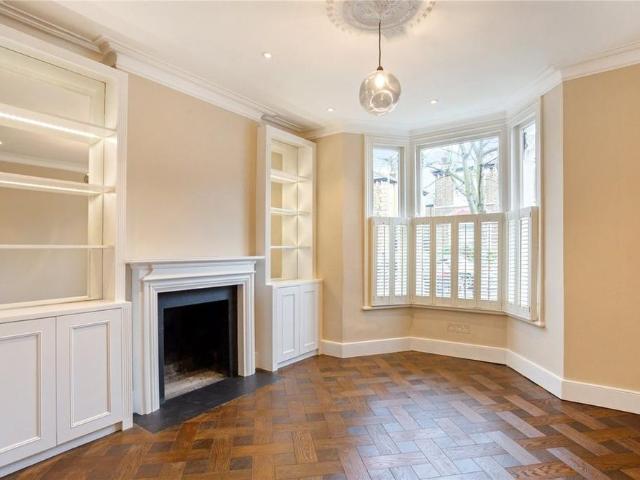 4 bedroom house to rent
