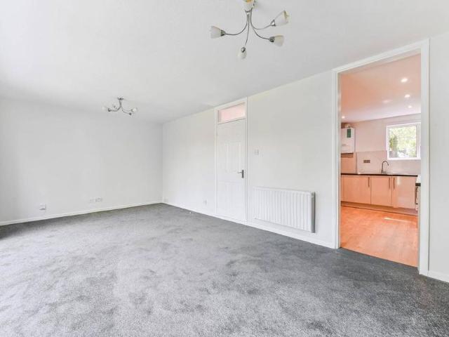 4 bedroom house to rent