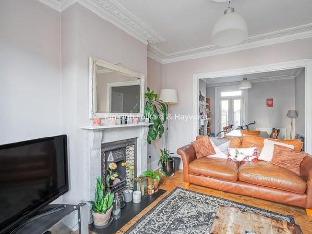4 bedroom house to rent