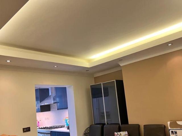 4 bedroom house to rent
