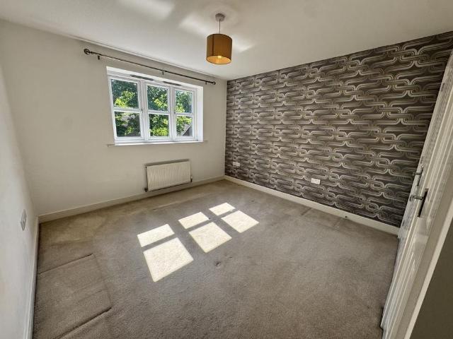 4 bedroom house to rent