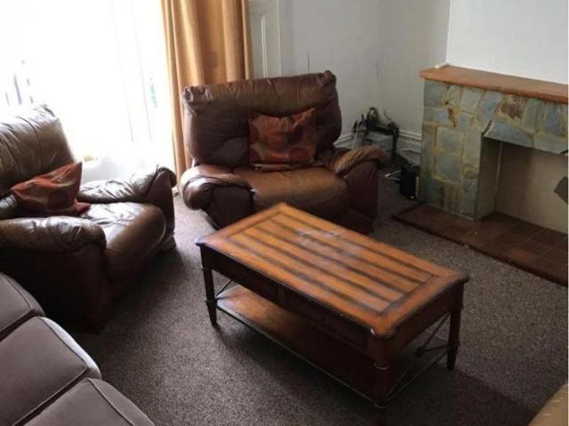 4 bedroom house to rent