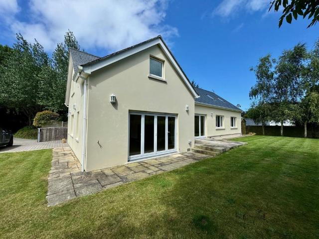 4 bedroom house to rent