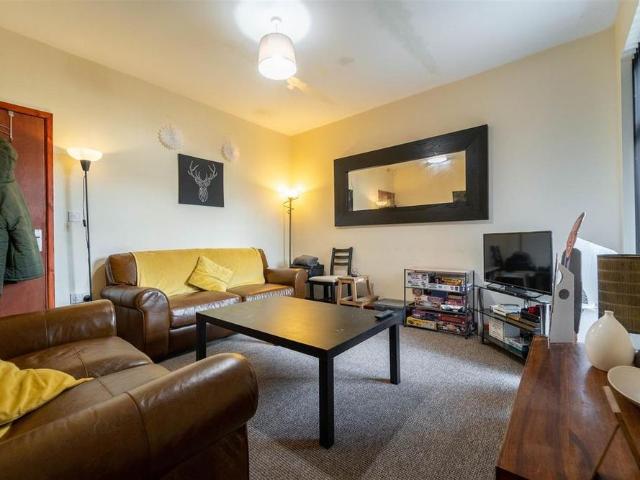 4 bedroom house to rent