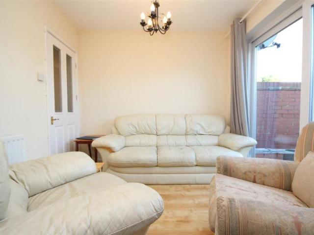 4 bedroom house to rent