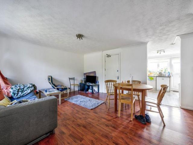 4 bedroom house to rent