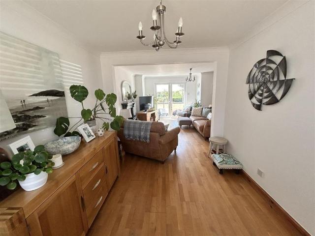 4 bedroom house to rent