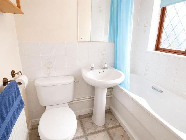 4 bedroom house to rent