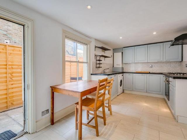 4 bedroom house to rent