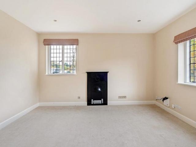 4 bedroom house to rent