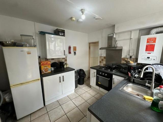 4 bedroom house to rent